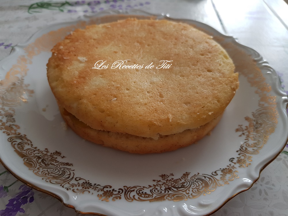 Gâteau nuage lorrain à la crème pâtissière | Les Recettes de Titi